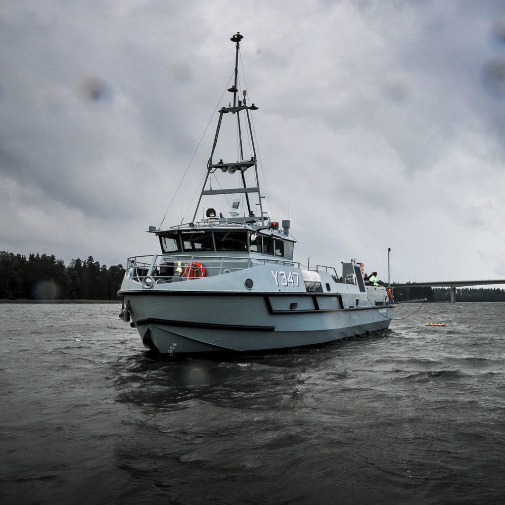 Barca professionale patrol boat - MPV 2000 - Kewatec - entrobordo / ad ...