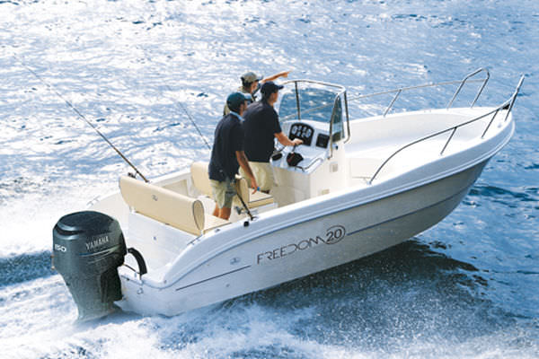 Barca open fuoribordo - FREEDOM 20 - Capelli - con console centrale ...