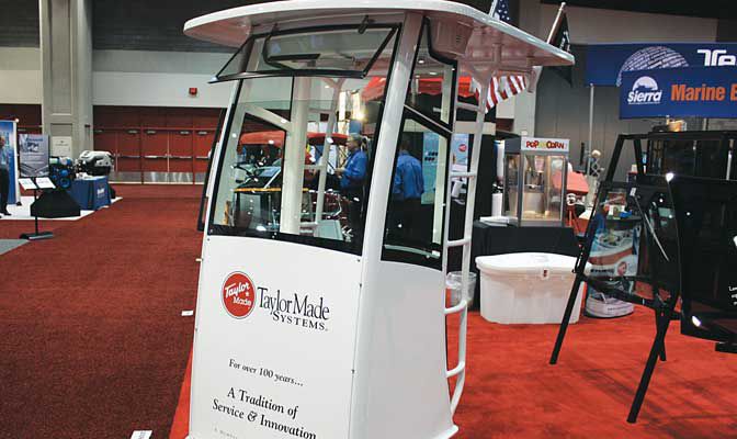 Parabrezza per barca - INTEGRATED TOWER-WINDSHIELD - Taylor Made ...