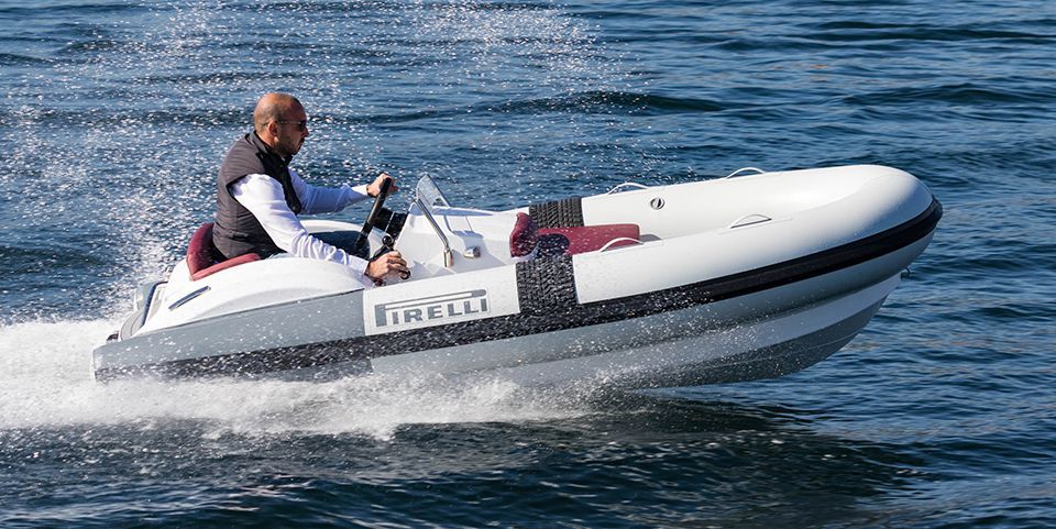 Gommone a idrogetto - J33 - PIRELLI | TecnoRib - a benzina / RIB / con ...