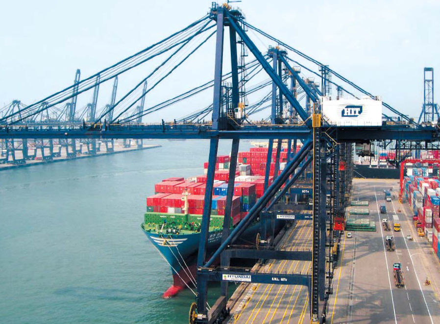 Portainer super post-panamax - 60 MT - Hyundai Samho Crane Division