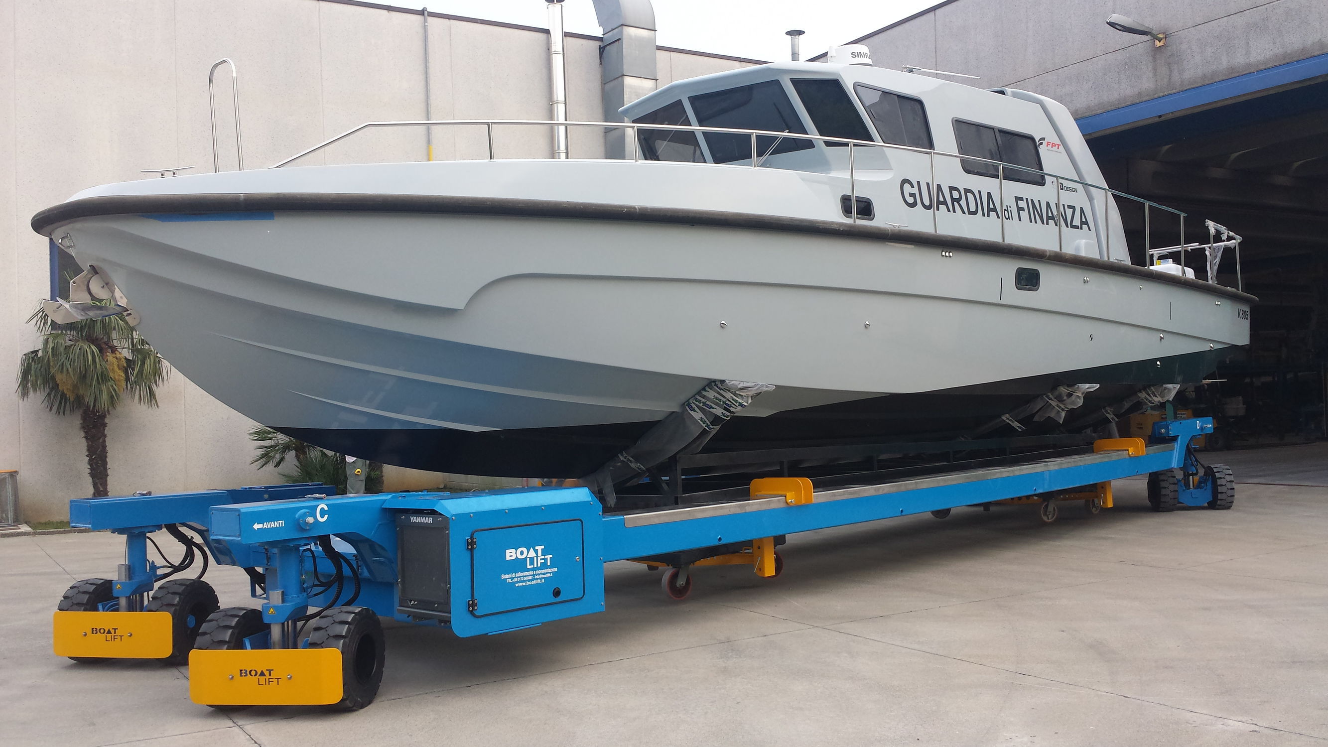 Carrello per movimentazione - BL20-M90° - BOAT LIFT - per cantiere ...