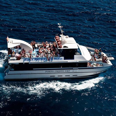 Barca professionale battello turistico - Porto Cristo - Drassanes ...