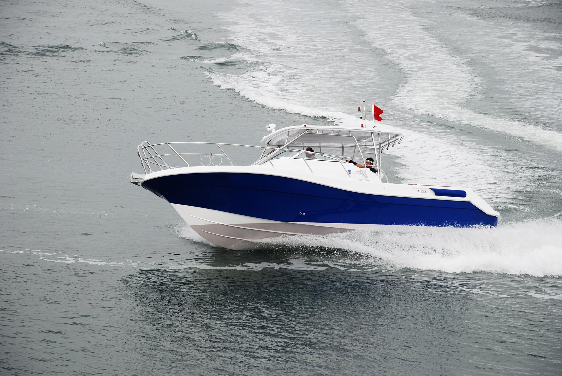 Barca da pesca e diporto entrobordo - BONITO 32 IB - MERCAN YACHTING ...