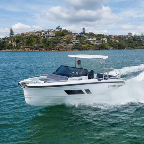 Barca open fuoribordo - 27 T-Top - QUARKEN Boats - con dual console ...