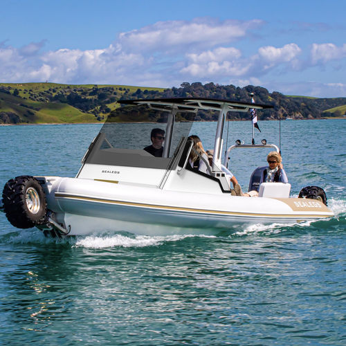 Gommone fuoribordo - SEMI-CAB 7.5M - Sealegs International Limited ...