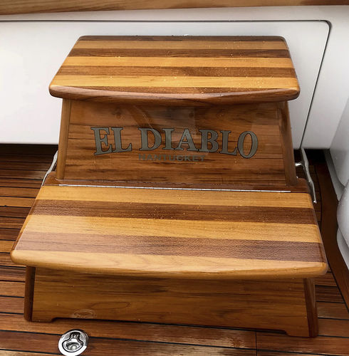 Scalino - TWO STEP - Release Marine