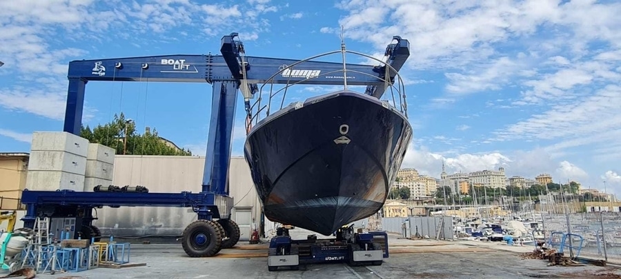 PELICAN LIFT - La nuova gru mobile da banchina - Via Alba Narzole, 19 ...